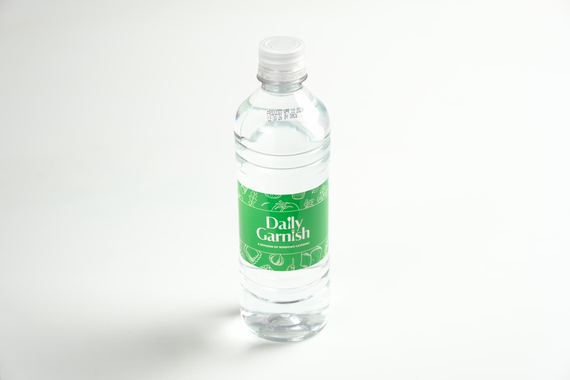 Water Bottle – Daily Garnish